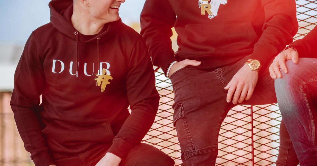 Jong Volk | yanick: #DUUR staat voor een onbetaalbaar zelfvertrouwen